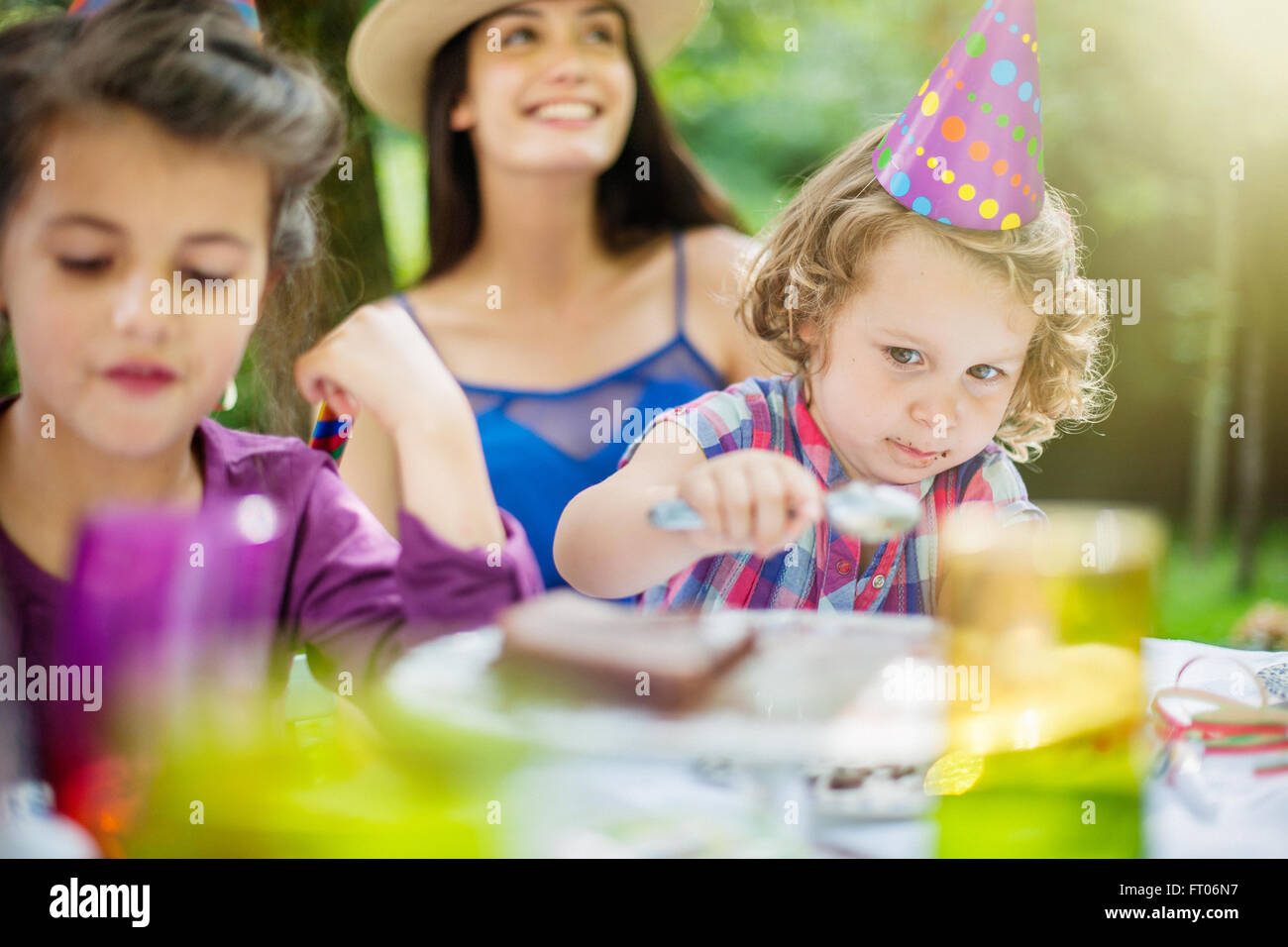 Greedy girl hi-res stock photography and images - Alamy