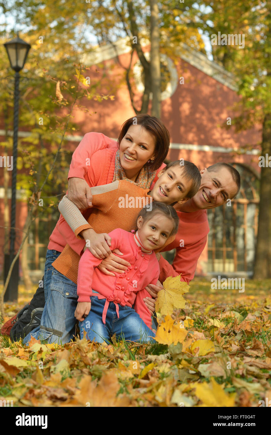 Happy smiling family Stock Photo - Alamy