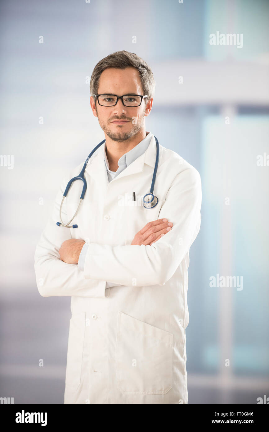 doctor in hospital Stock Photo - Alamy doctor in hospital Stock Photo - Alamy