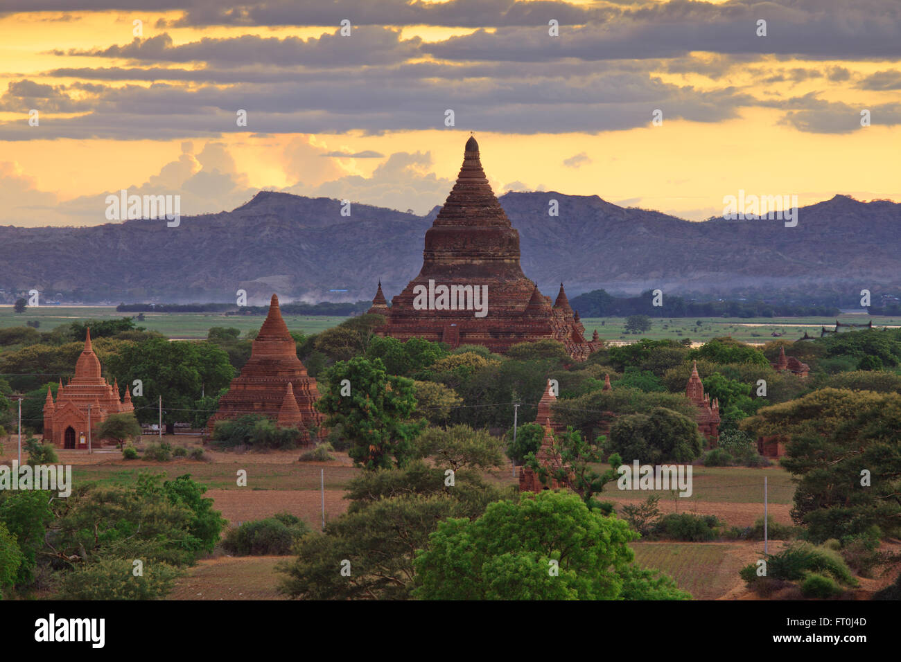 The Temples of bagan at sunset, Bagan, Myanmar Stock Photo - Alamy