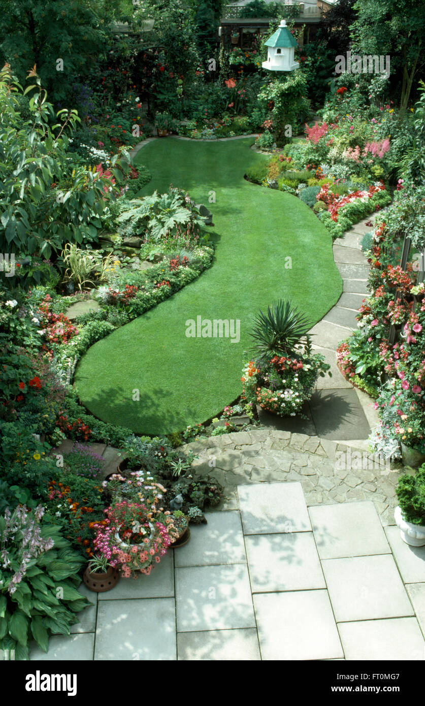 Curved borders hi-res stock photography and images - Alamy