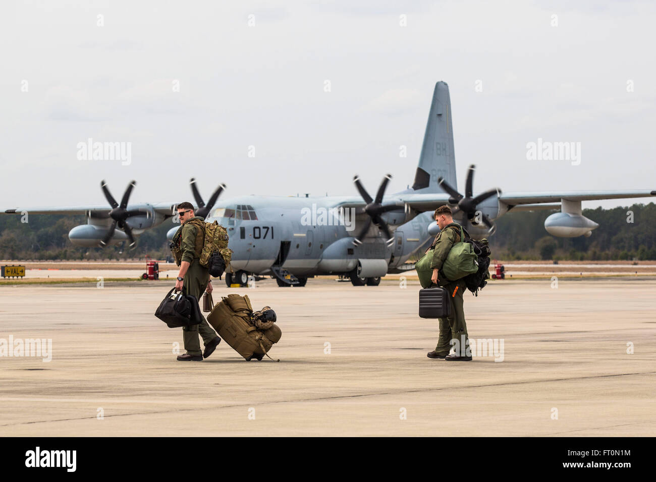 Marines aircraft from mcas hi-res stock photography and images - Alamy