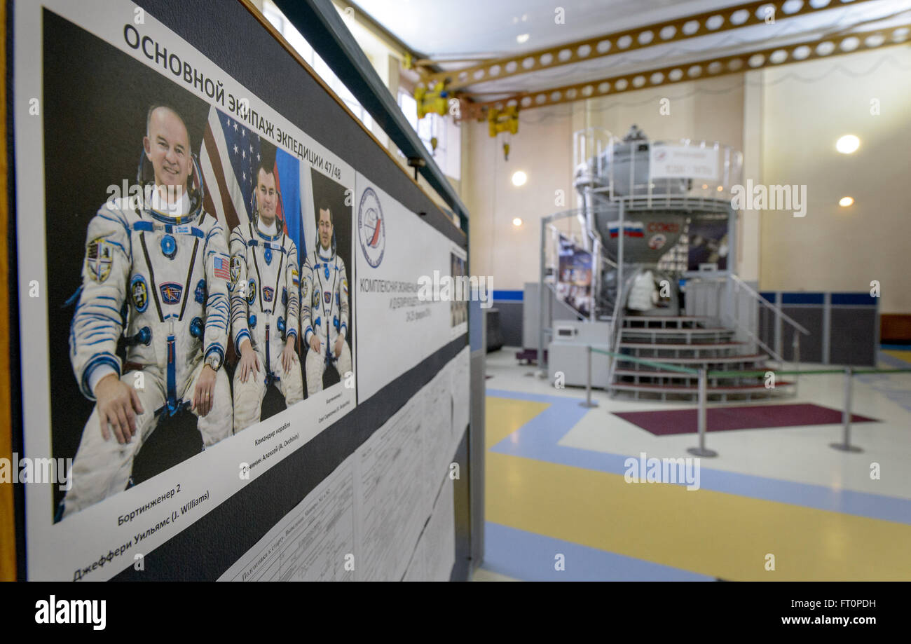 Expedition 47 crew members: NASA astronaut Jeff Williams, left, Russian ...