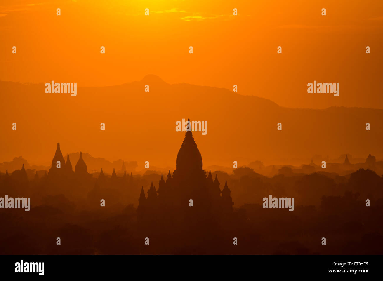 The Temples of bagan at sunrise, Bagan(Pagan), Myanmar, Myanmar Stock ...