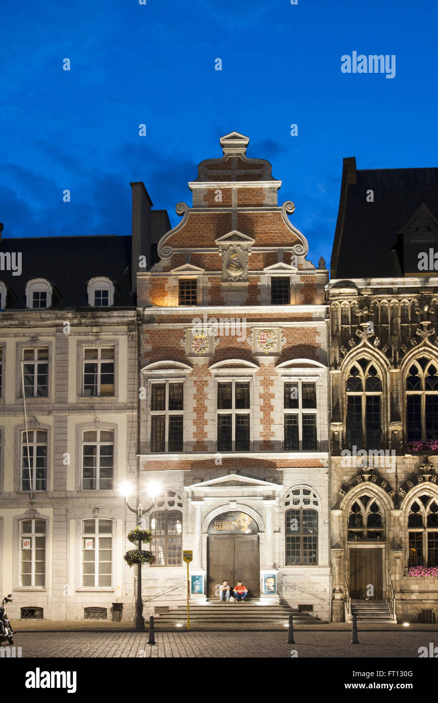 Grand Place square at dusk, Salle Saint-Georges, Mons, Hennegau ...
