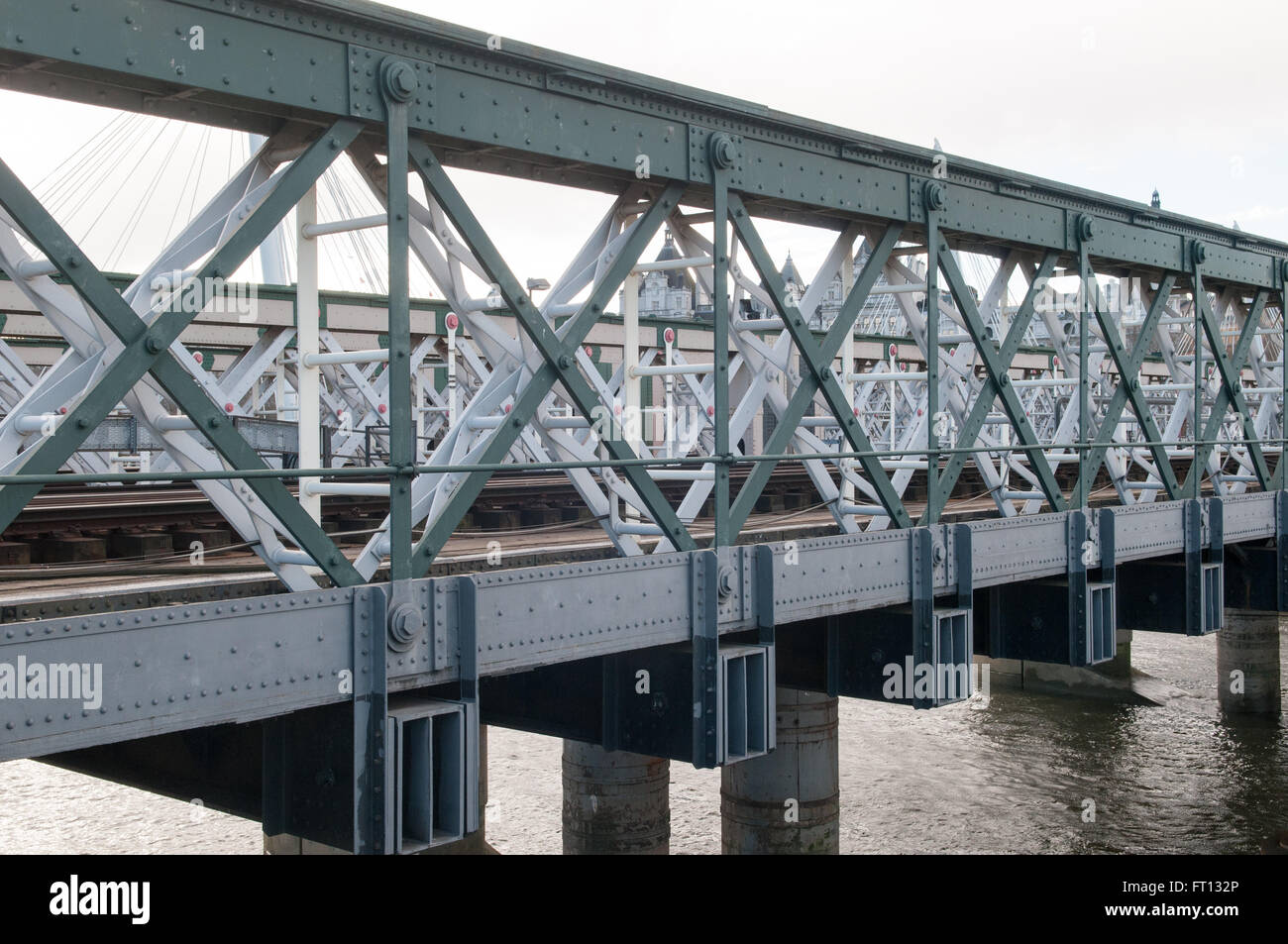 Track bridge hi-res stock photography and images - Alamy