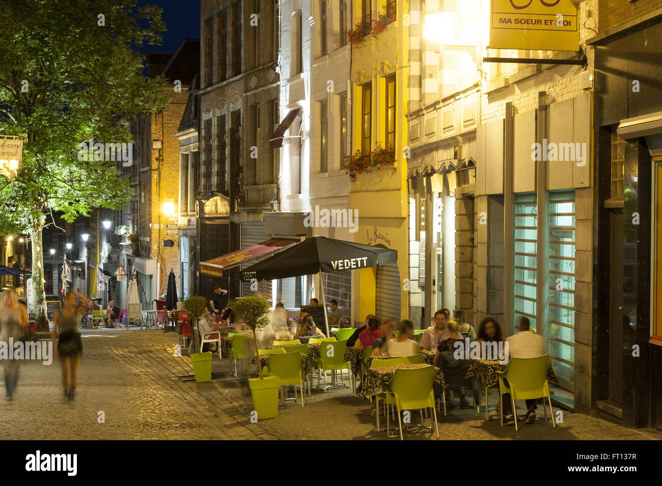 Coupe restaurant hi-res stock photography and images - Alamy