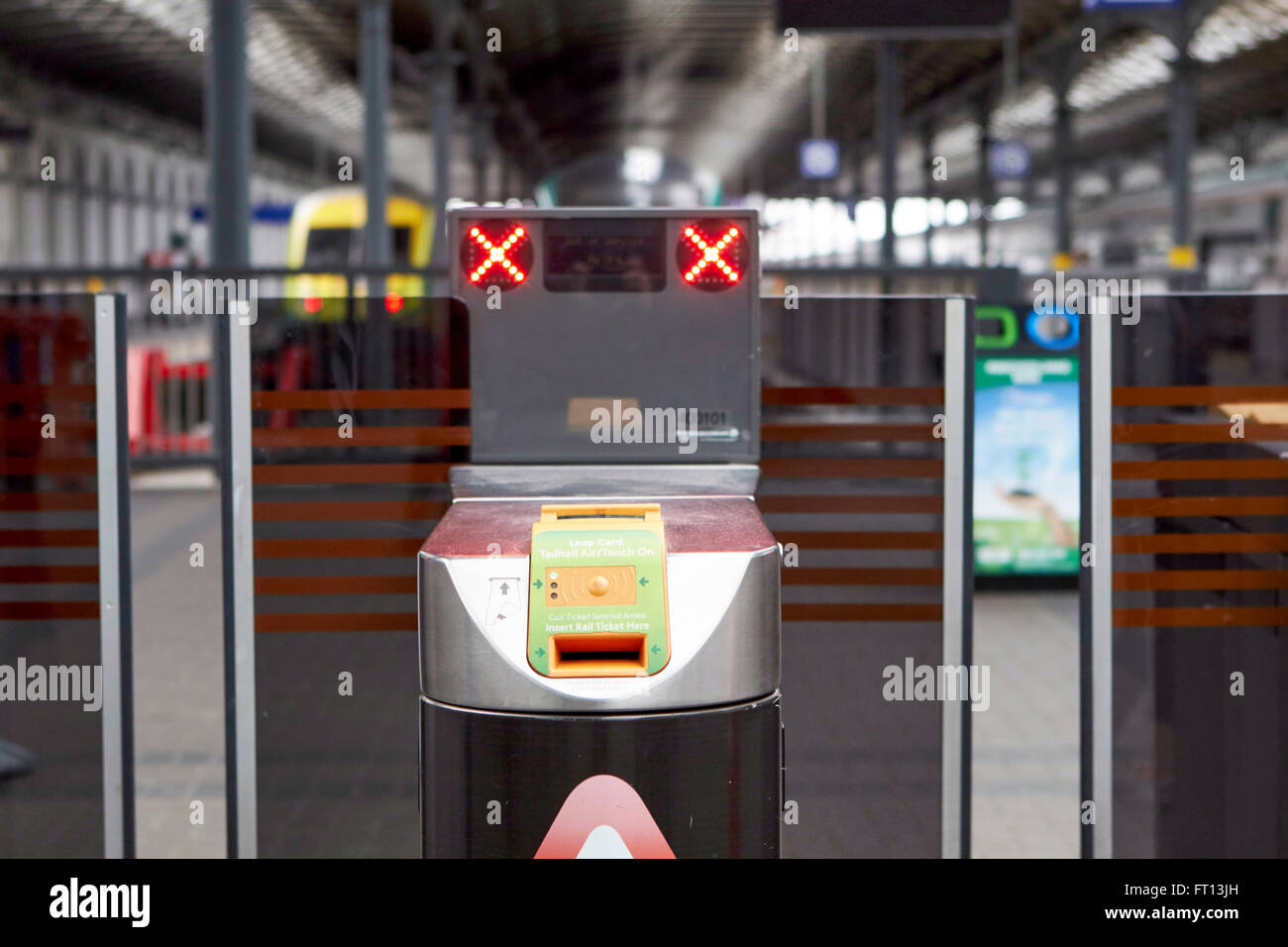 Ticket Barrier Leap Card Entrance High Resolution Stock Photography And Images Alamy ticket-barrier-leap-card-entrance-high-resolution-stock-photography-and-images-alamy