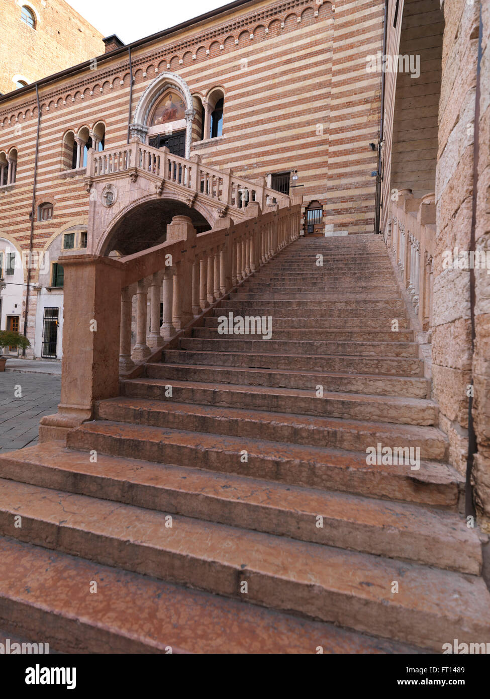 Staircase, Piazza delle Erbe, Verona, Veneto, Italy Stock Photo - Alamy