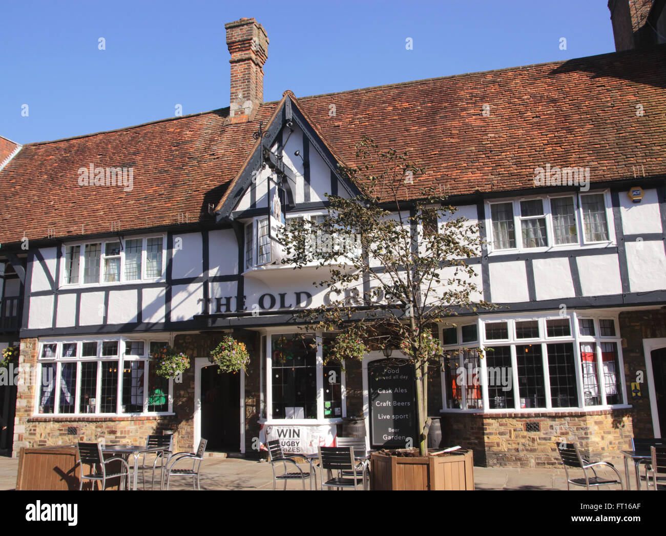 The Old Cross Pub North Street Chichester West Sussex Stock Photo - Alamy