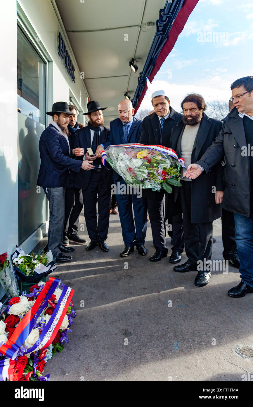 French jewish CRIF community and islamic leader paying tribute to ...