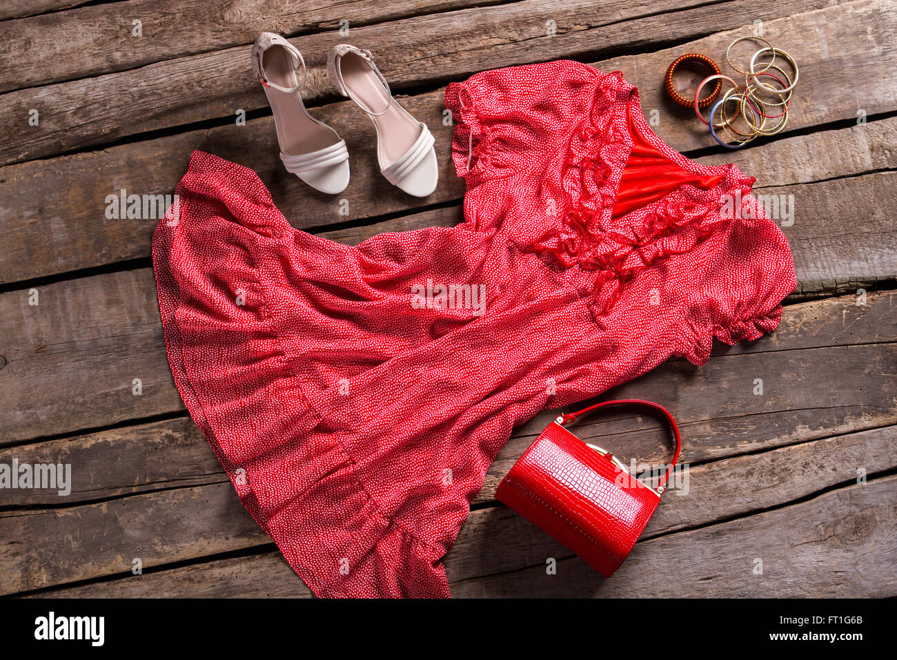 Cylinder purse hi-res stock photography and images - Alamy