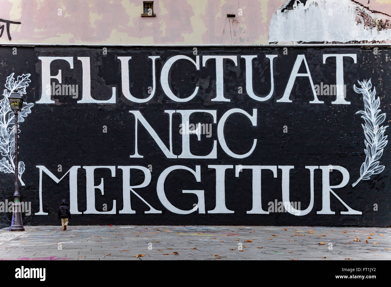 Fluctuat nec mergitur hi-res stock photography and images - Alamy
