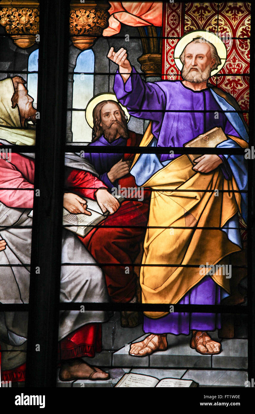 COLOGNE, GERMANY - APRIL 21, 2010: Saint Peter - Stained Glass in Dom ...