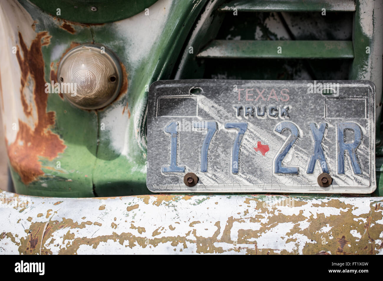 Old dirty texas license plate Stock Photo - Alamy
