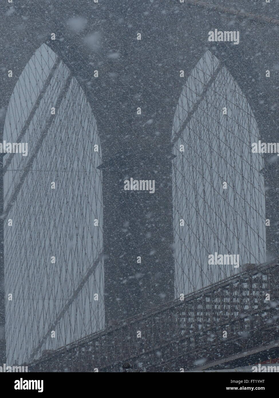 Brooklyn Bridge during snow storm Stock Photo - Alamy