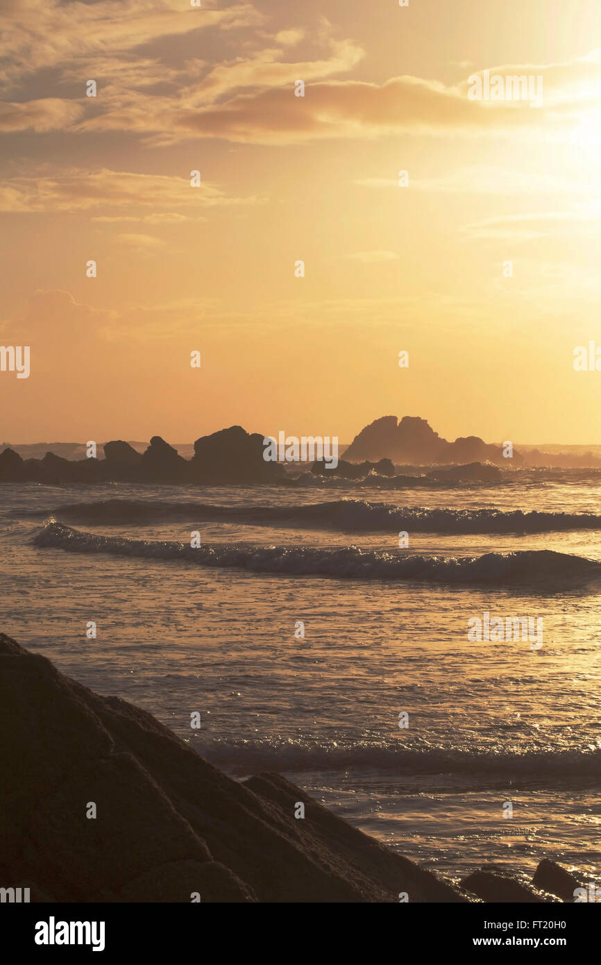 Beautiful sunset portugal beach hi-res stock photography and images - Alamy