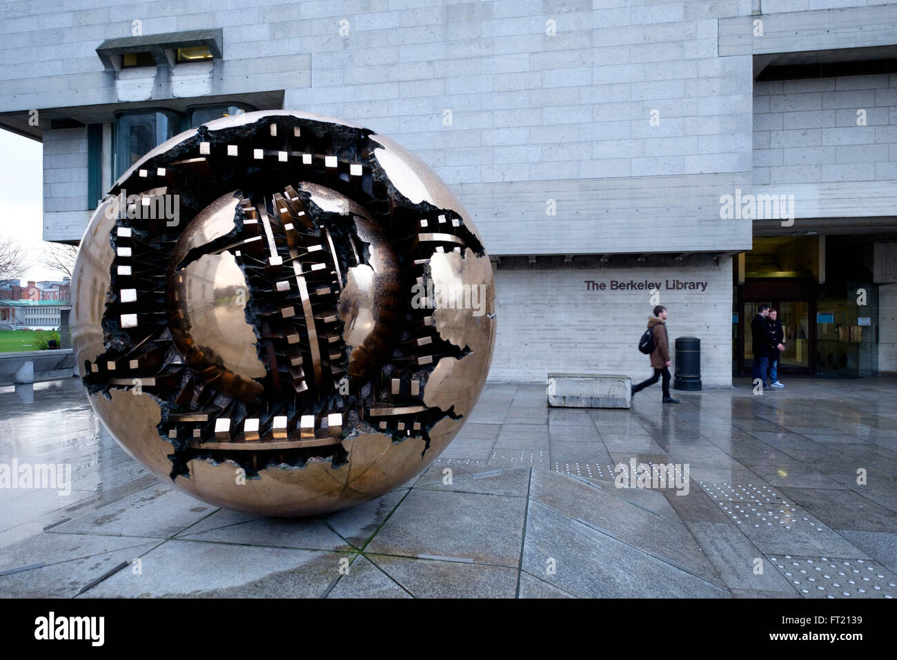 Arnaldo Pomodoro's Sphere Within Sphere sculpture outside the Berkeley ...