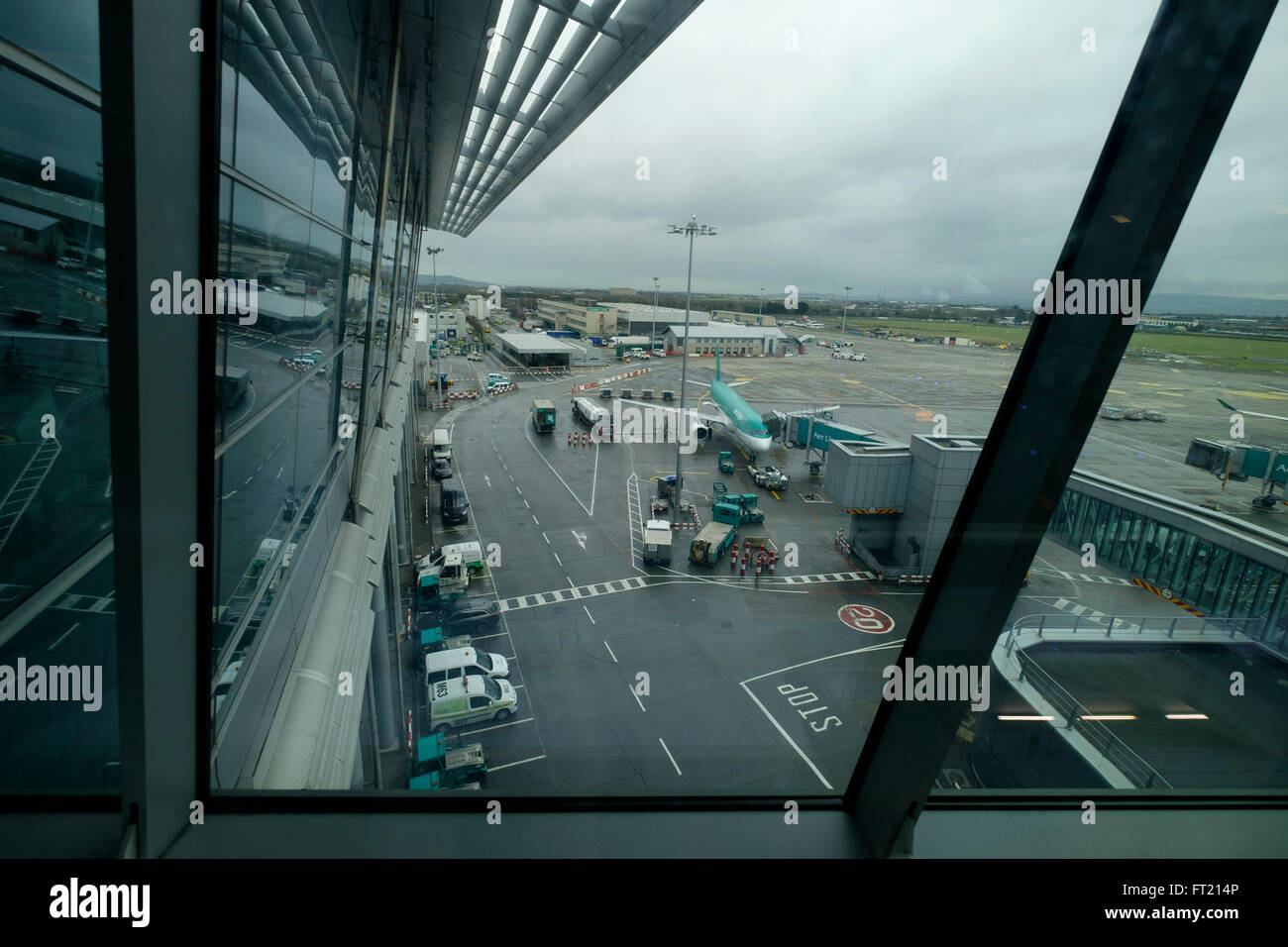 Aer Lingus airplane on Dublin Airport runway Stock Photo - Alamy