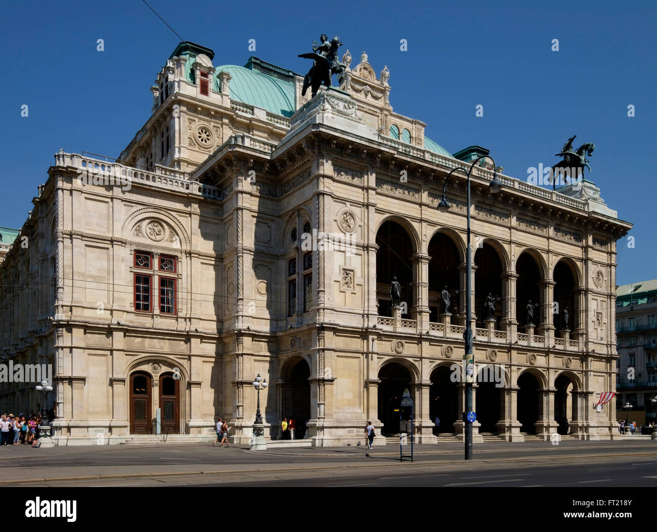 Vienna State Opera House in Vienna, Austria, Europe Stock Photo - Alamy