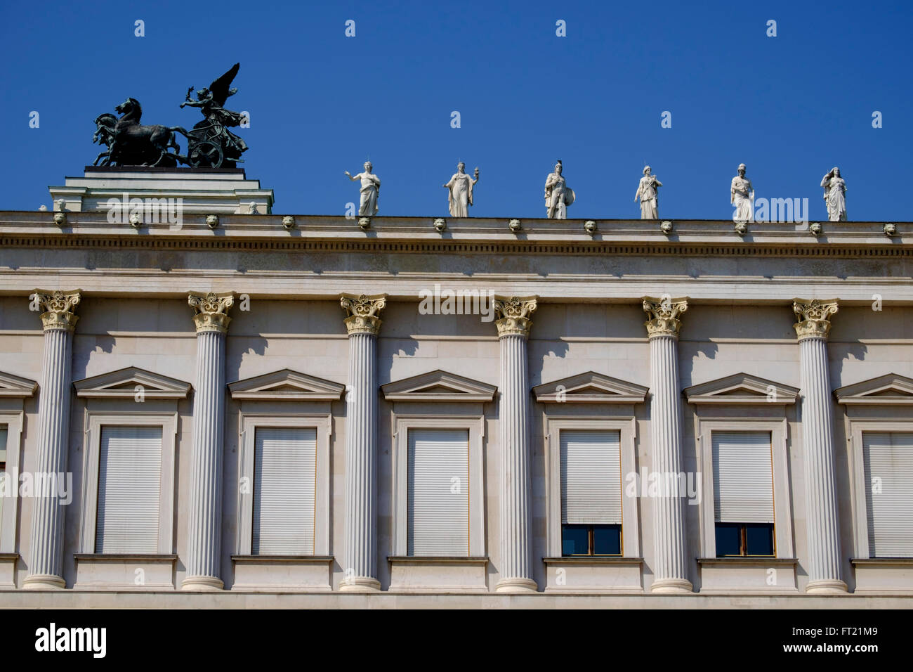 Austrian Parliament Building in Vienna, Austria, Europe Stock Photo - Alamy