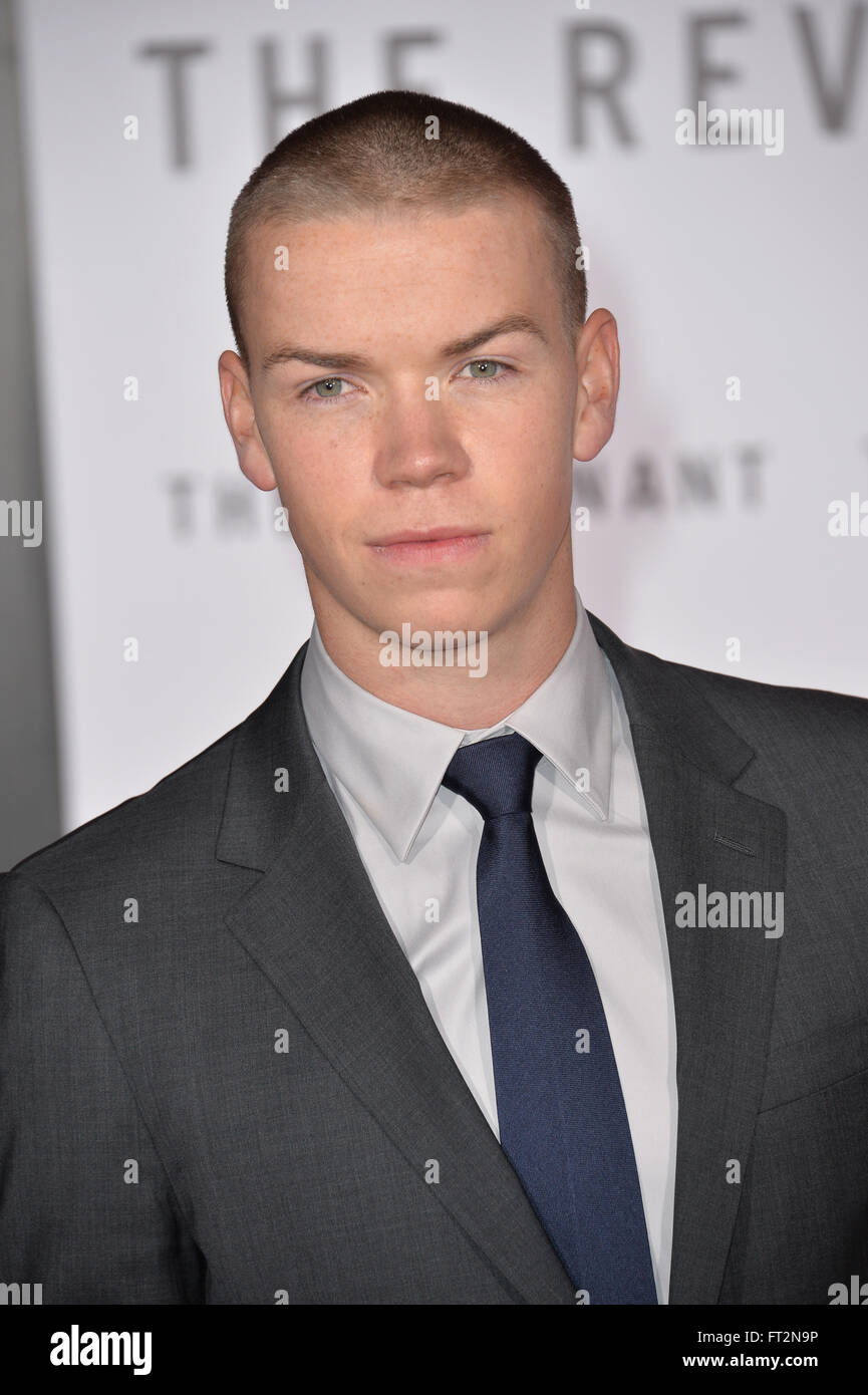 Will poulter the revenant hi-res stock photography and images - Alamy