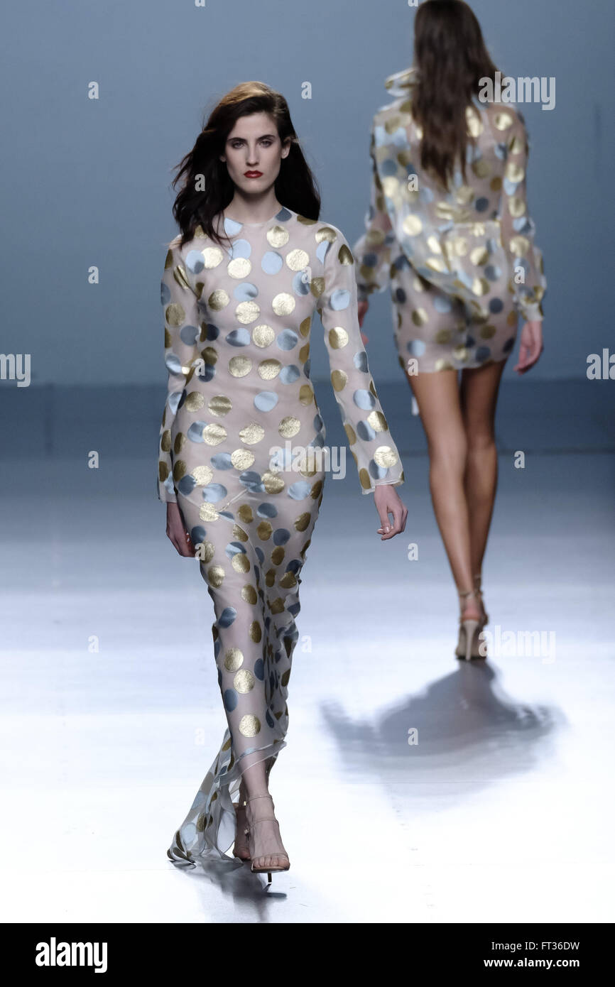 Madrid Fashion Week Fall/Winter 2016 - The 2nd Skin Co. - Catwalk Where ...