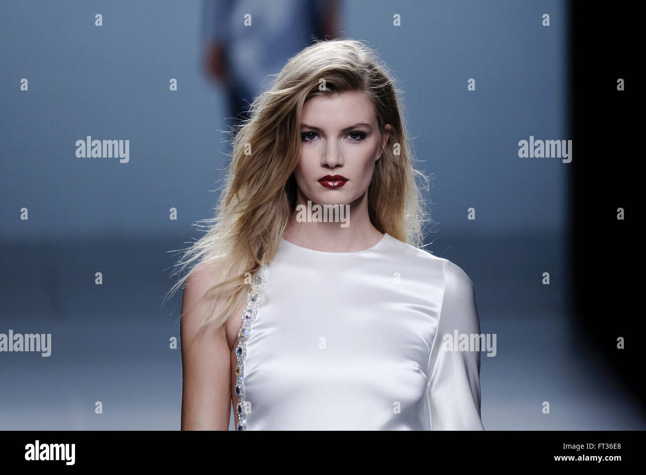 Madrid Fashion Week Fall/Winter 2016 - The 2nd Skin Co. - Catwalk Where ...