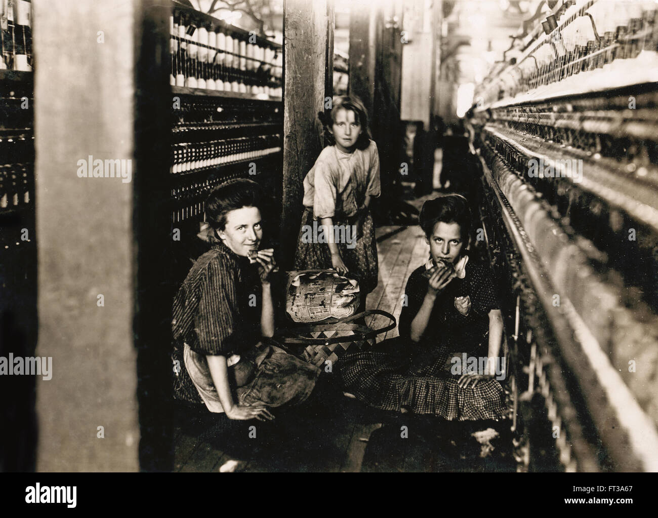 Young Girls Eating Lunch at Textile Mill, Salisbury, North Carolina ...