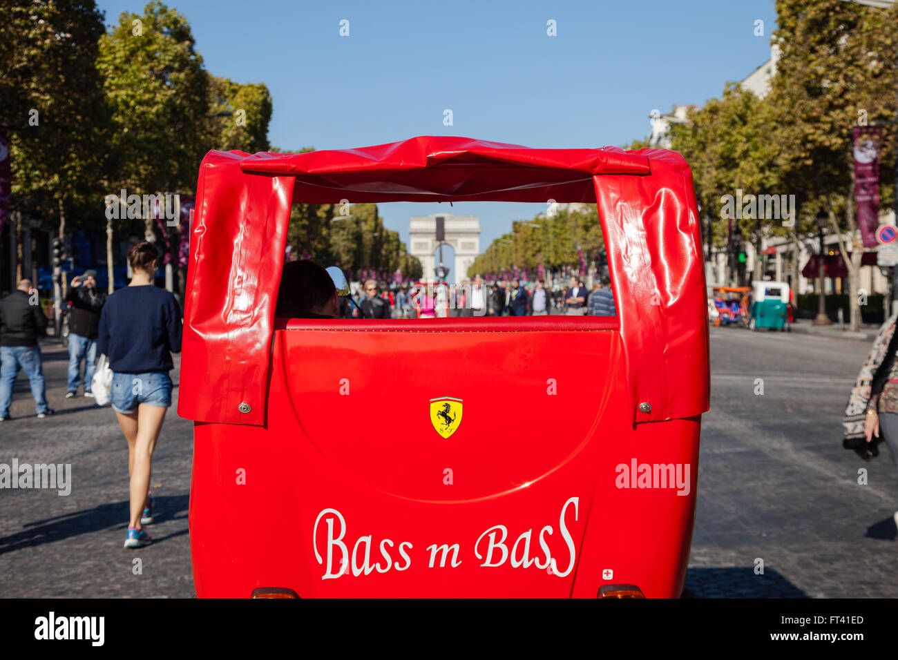 Car free day paris hi-res stock photography and images - Alamy