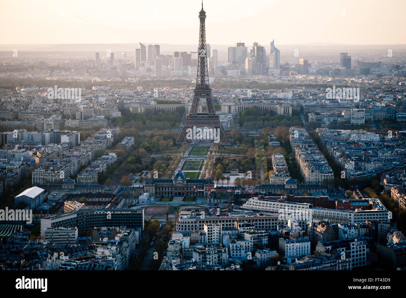 Paris rooftops dusk hi-res stock photography and images - Alamy