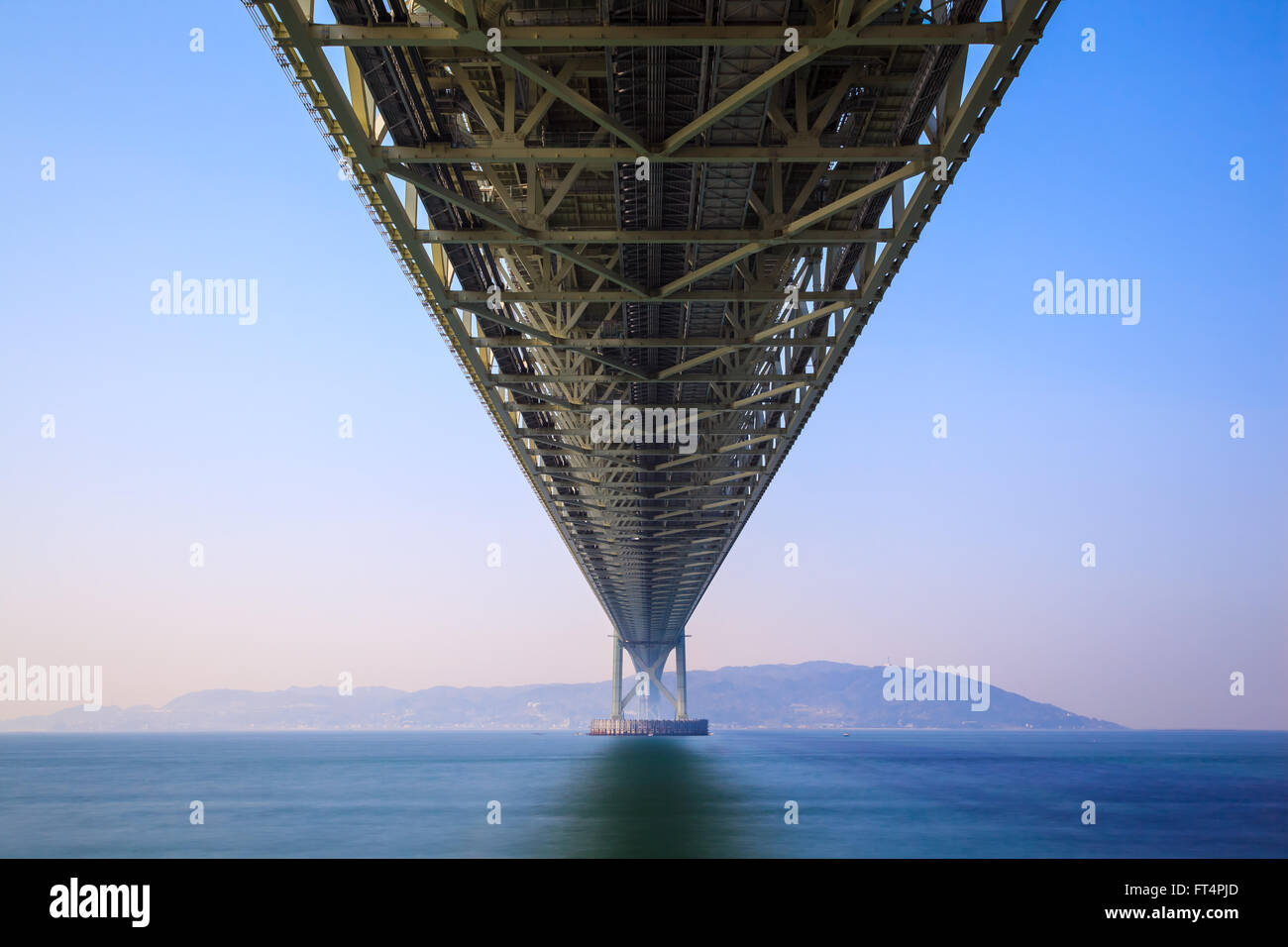 The worlds longest cable suspension bridge hi-res stock photography and ...