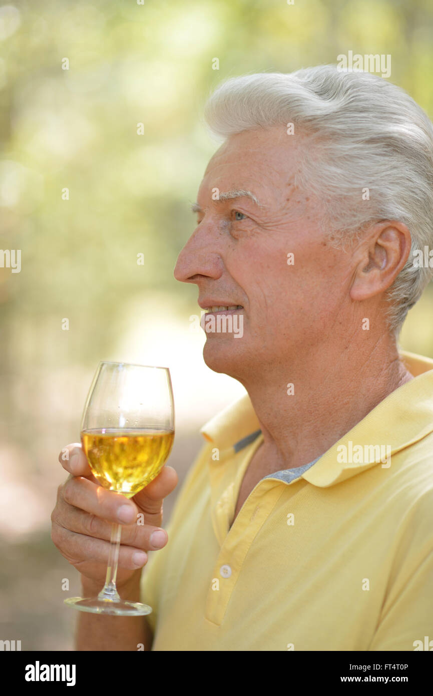 Smiling old man Stock Photo - Alamy