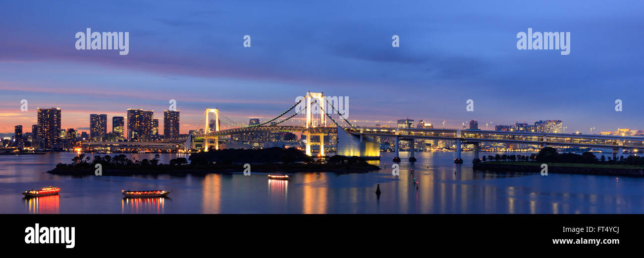Panorama of Rainbow Bridge at night, Tokyo, Japan Stock Photo - Alamy