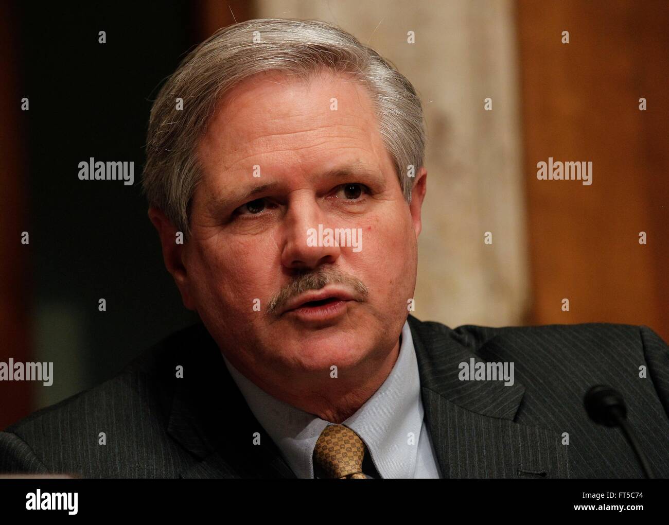 John hoeven portrait hi-res stock photography and images - Alamy