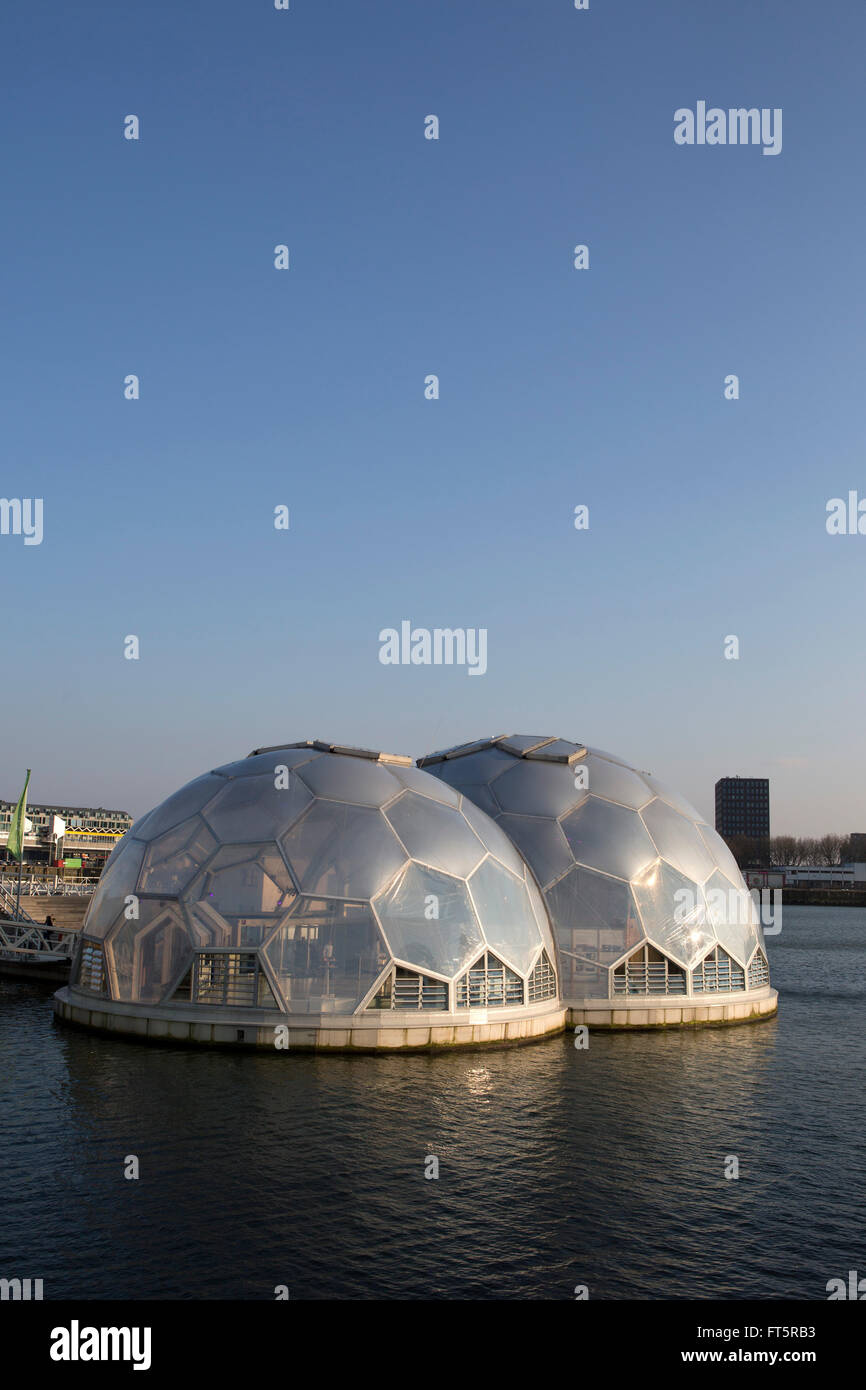 Floating pavilion hi-res stock photography and images - Alamy