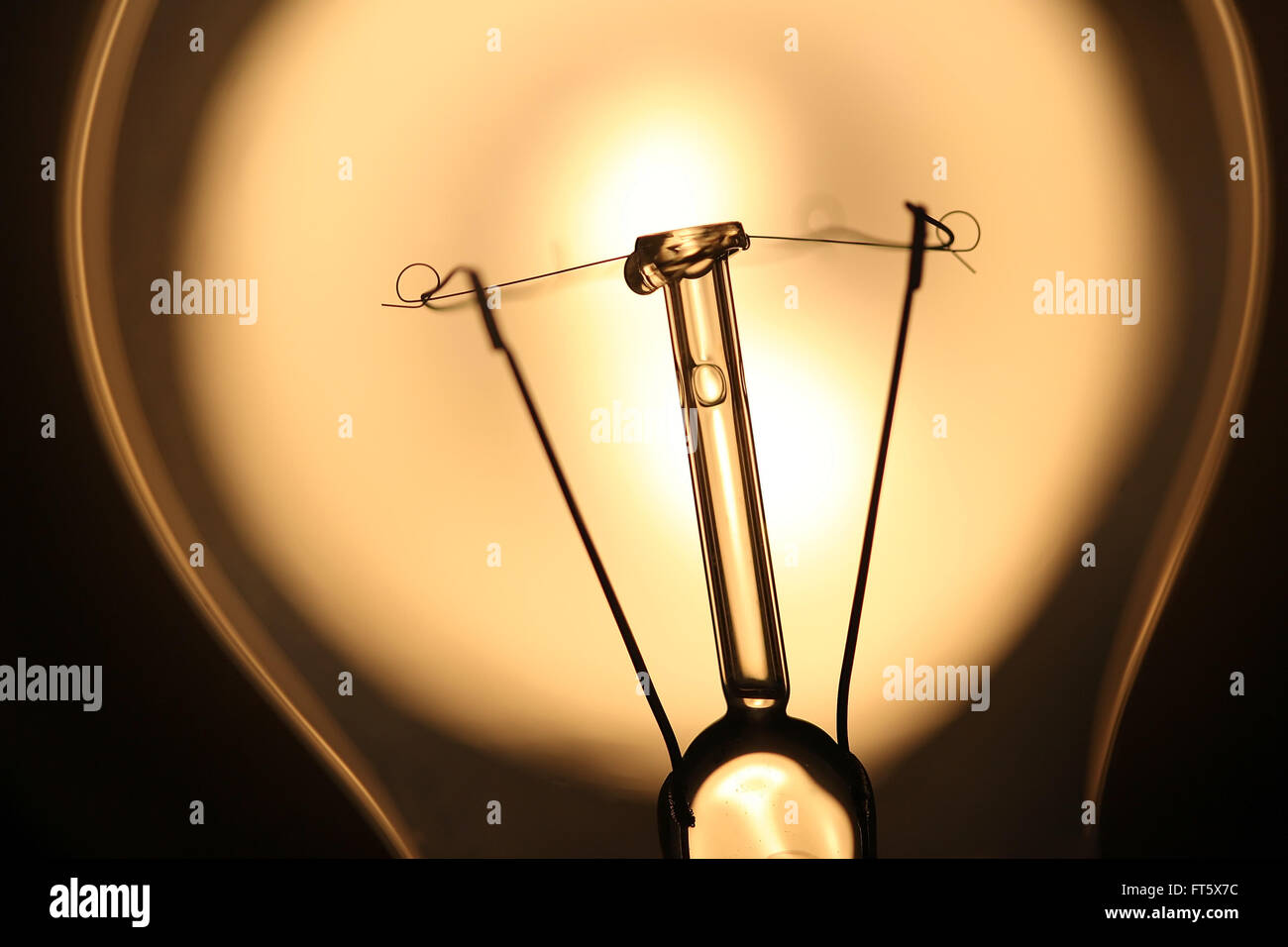 Light bulb and sunset hi-res stock photography and images - Alamy