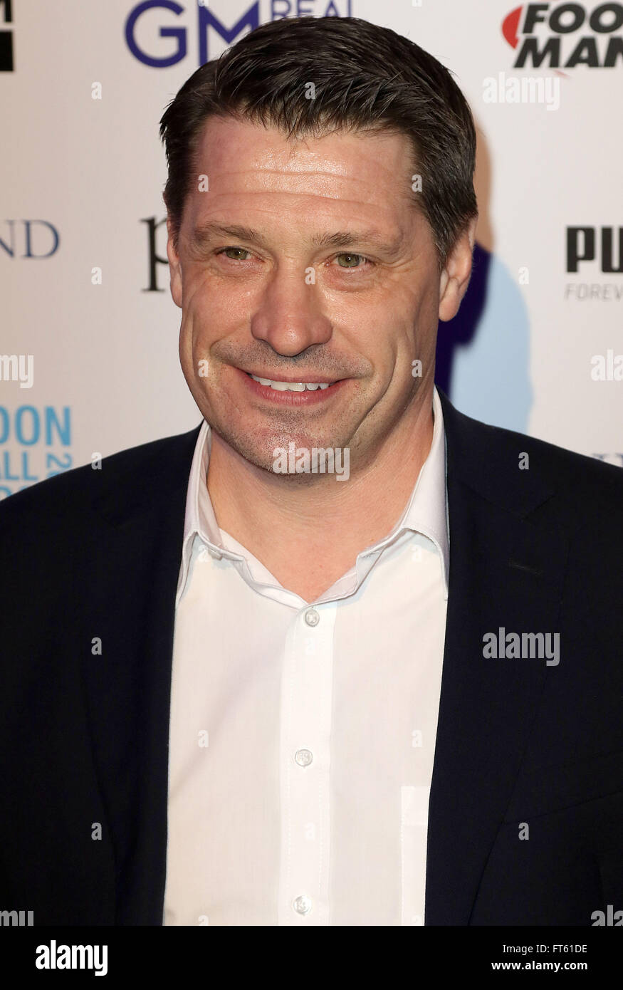 Tony cottee hi-res stock photography and images - Alamy