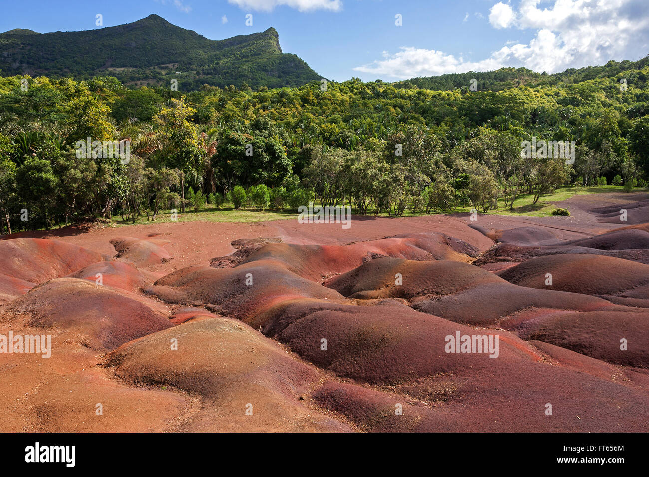 The seven coloured earths chamarel hi-res stock photography and images ...