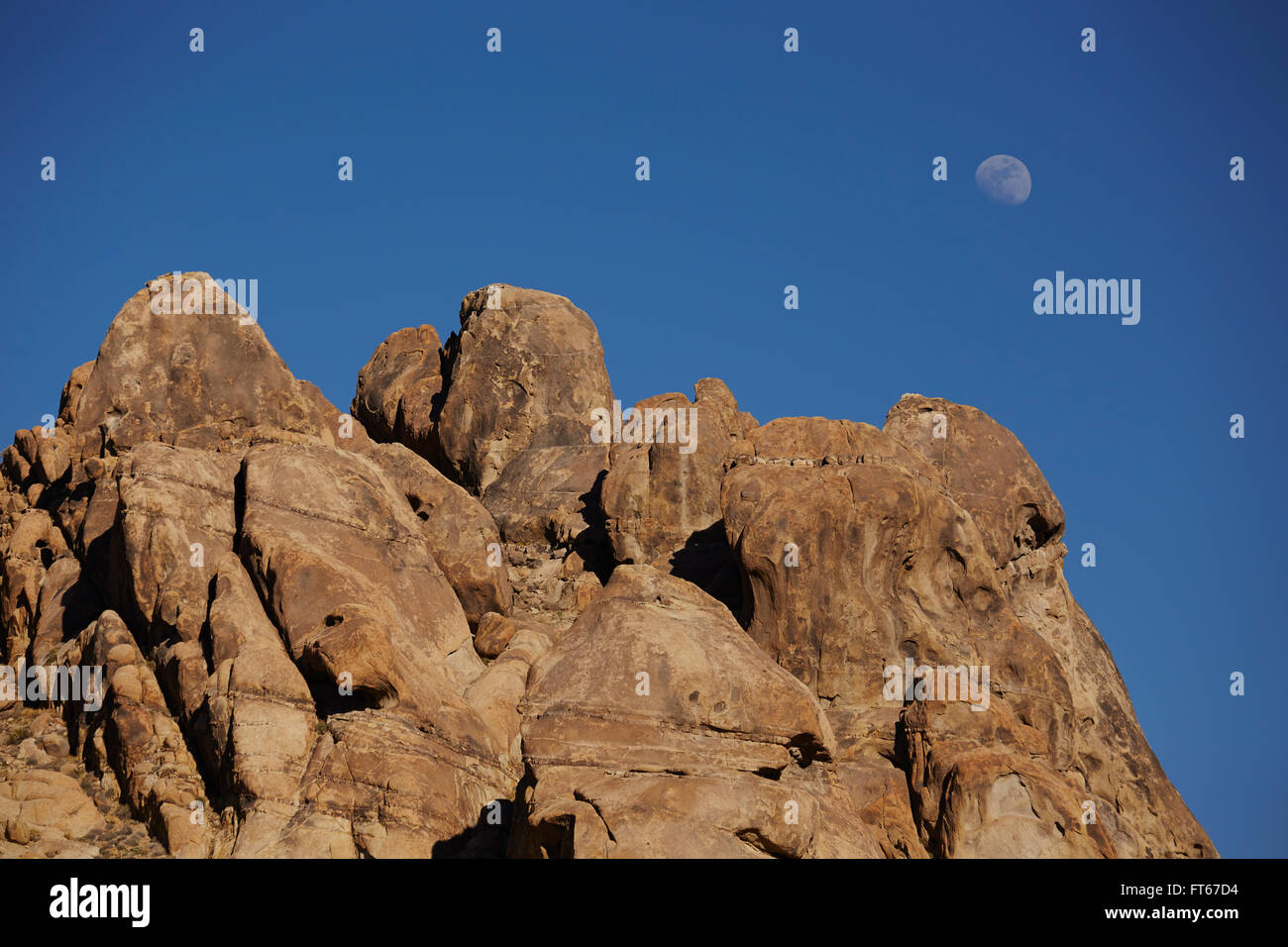 Rock formation, Alabama Hills near Lone Pine, California, USA Stock ...
