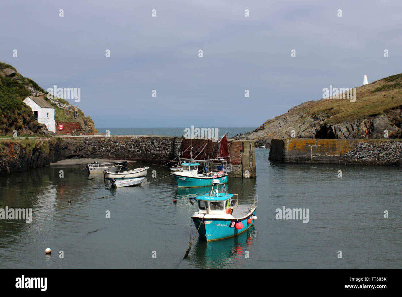 Porthgain Harbour Pembrokeshire Stock Photo - Alamy