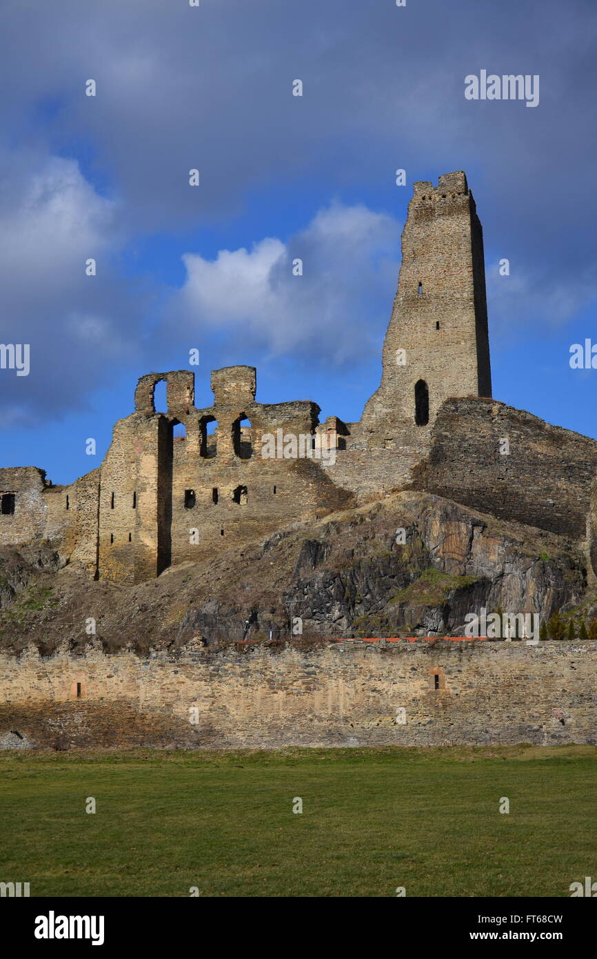 Okor castle ruins hi-res stock photography and images - Alamy