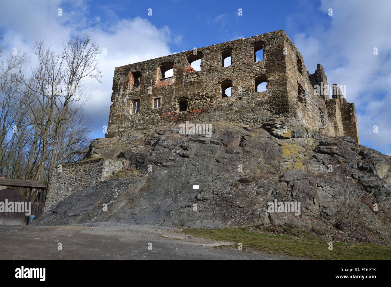 Ruins of the Okor castle, Czech Republic Stock Photo - Alamy