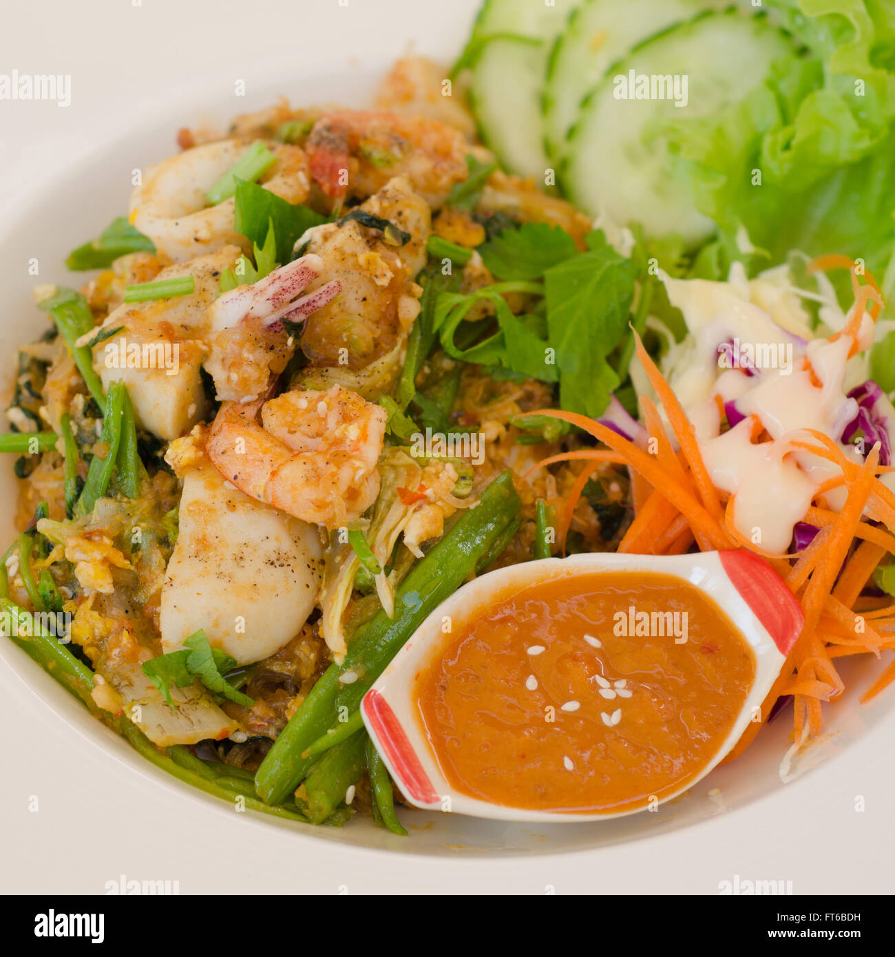 Suki seafood hi-res stock photography and images - Alamy
