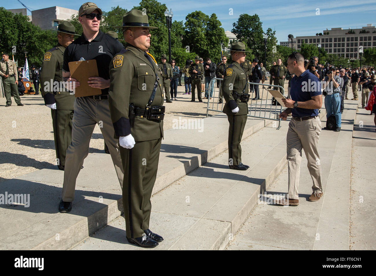 U s border patrol honor guard hi-res stock photography and images - Alamy