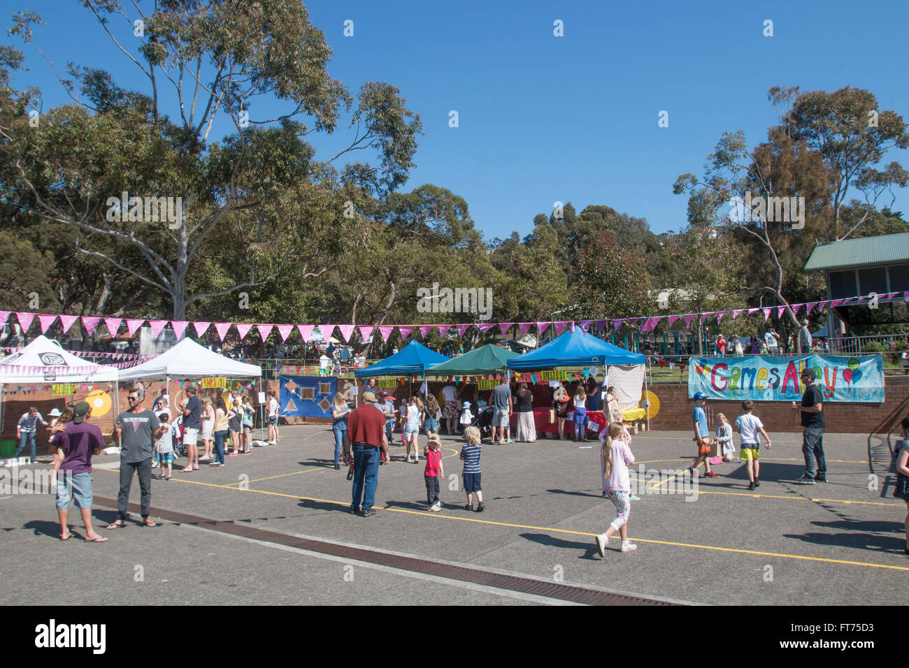 Primary school fun hi-res stock photography and images - Alamy