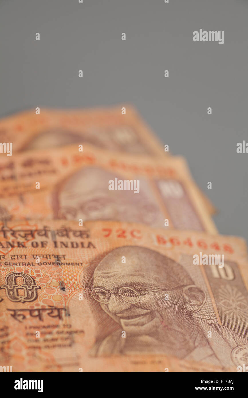 Indian currency ten rupees hi-res stock photography and images - Alamy