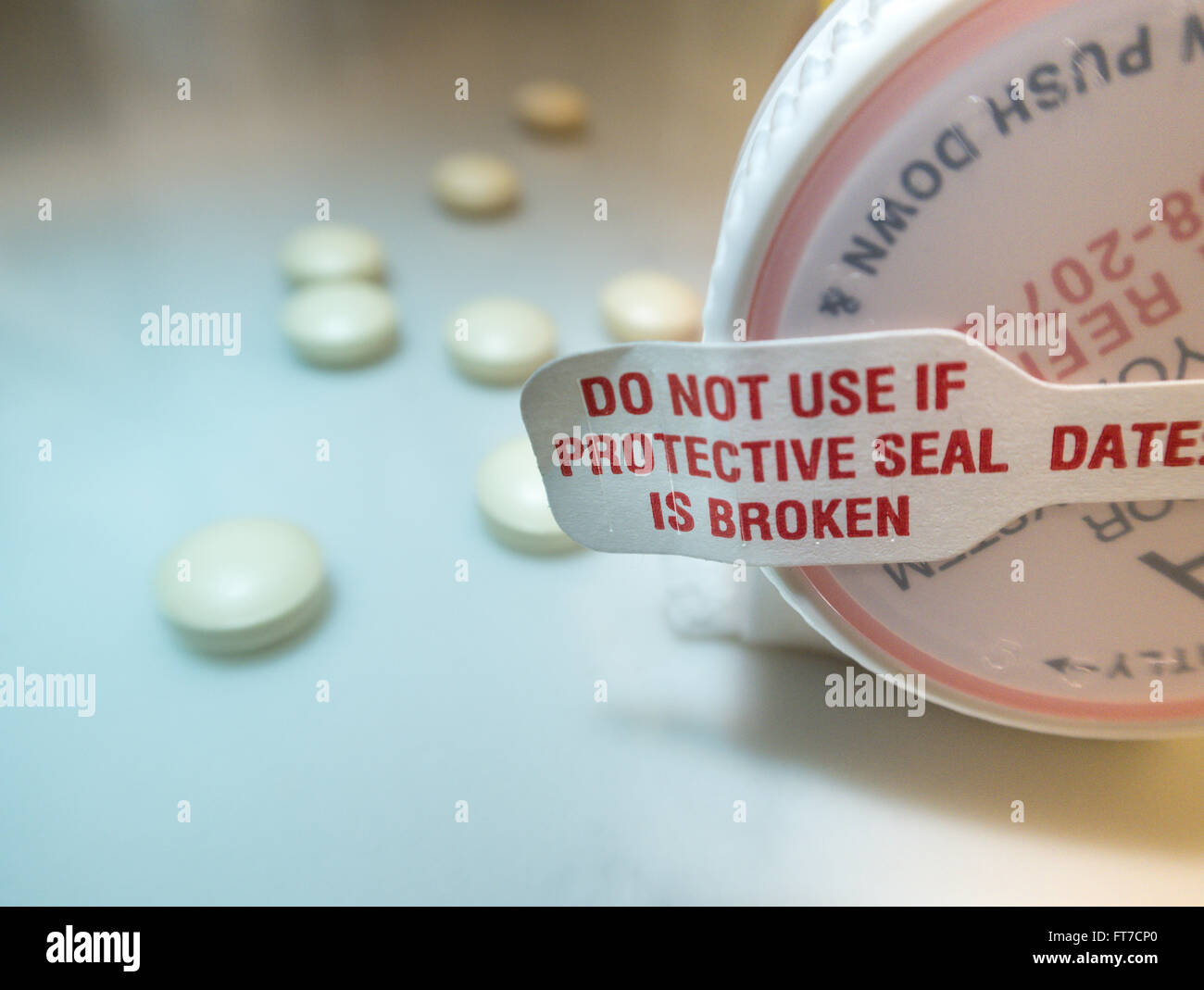 Sticker seal hi-res stock photography and images - Alamy