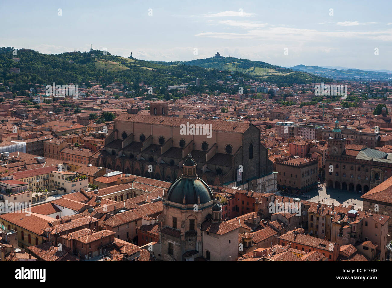 Basilica scenic view hi-res stock photography and images - Alamy