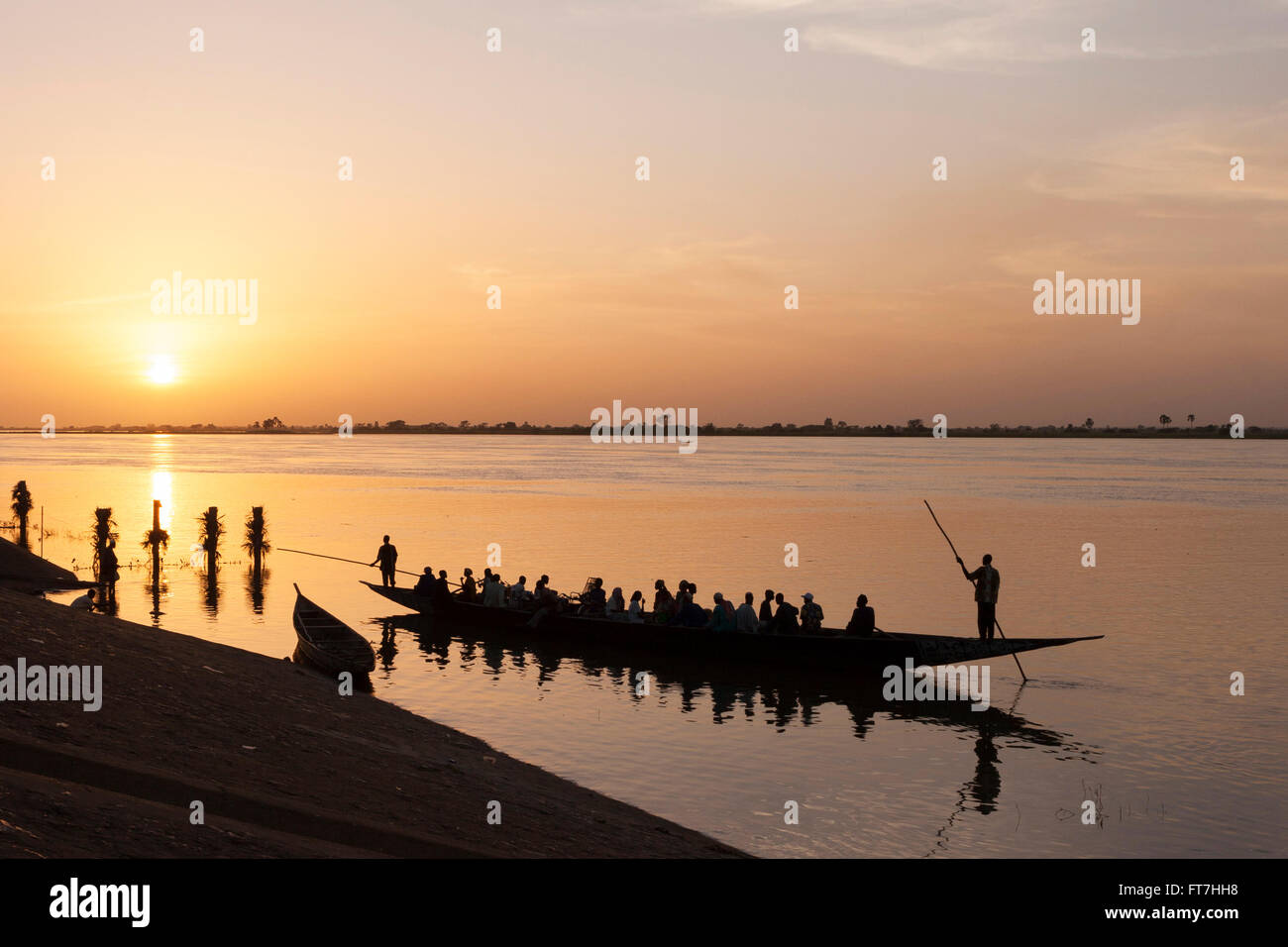 Segou silhouette hi-res stock photography and images - Alamy